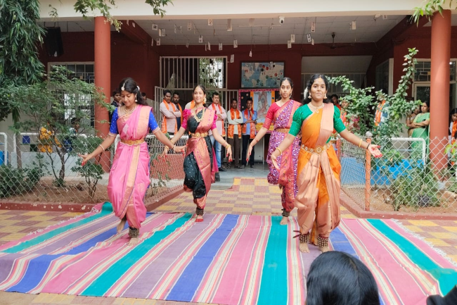 MATRUSRI DAV PUBLIC SCHOOL